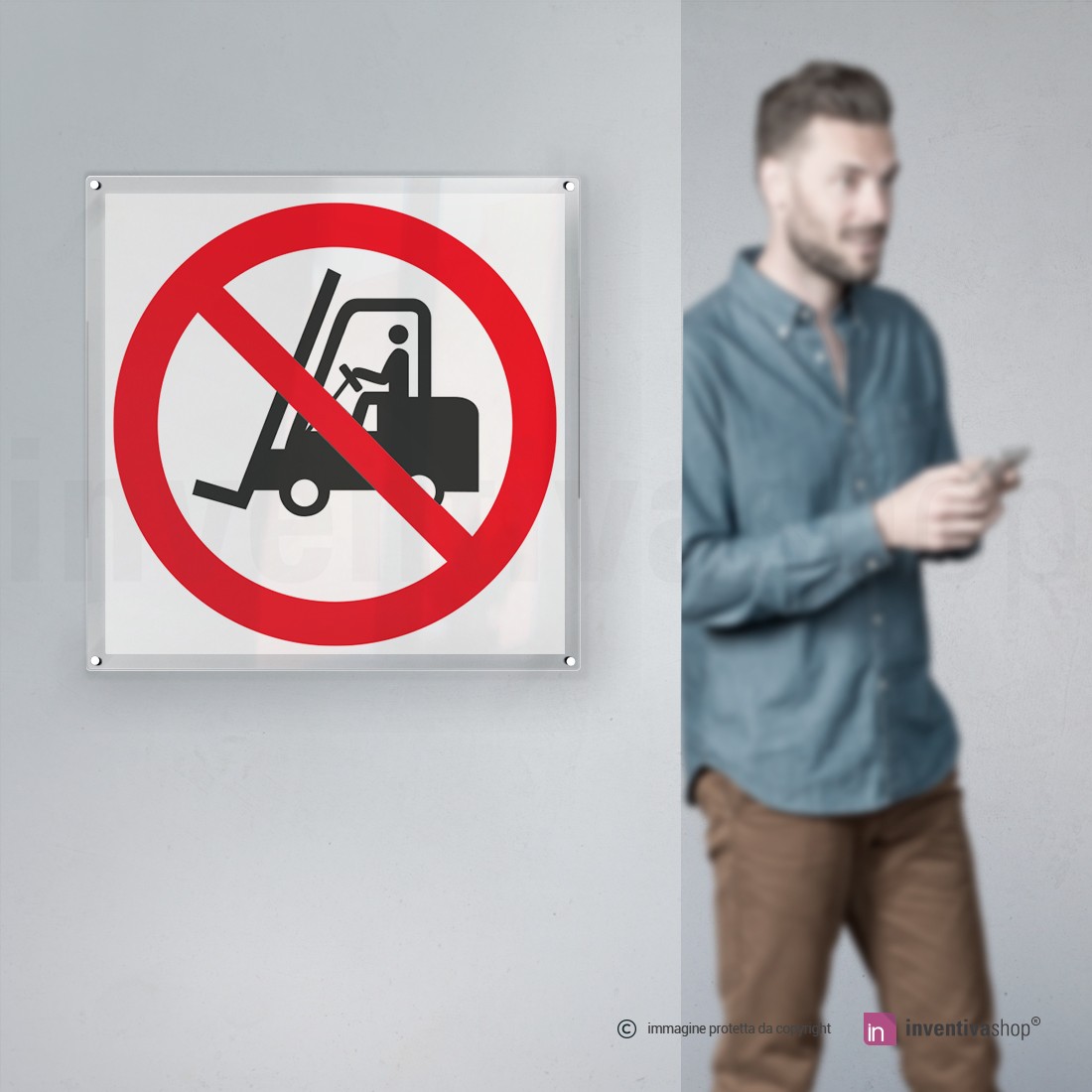 Cartello Divieto di transito ai carrelli elevatori e altri veicoli ...