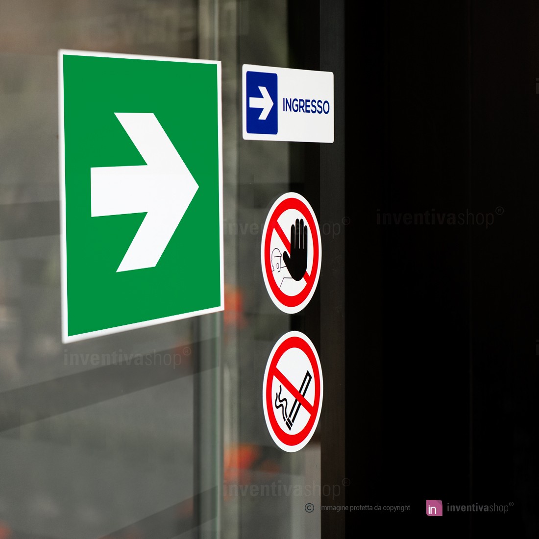 Cartello freccia d'emergenza E005-E006